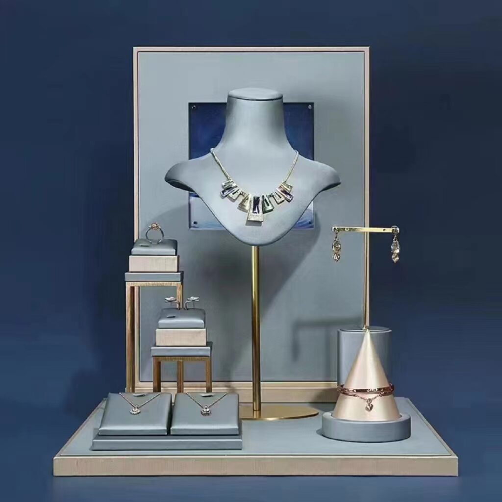 Display Props – Deqi Packaging